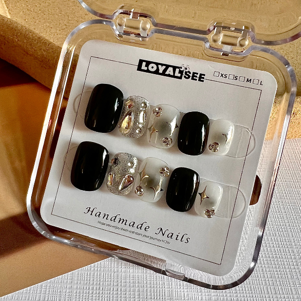 Black Flash Days – LoyalSee